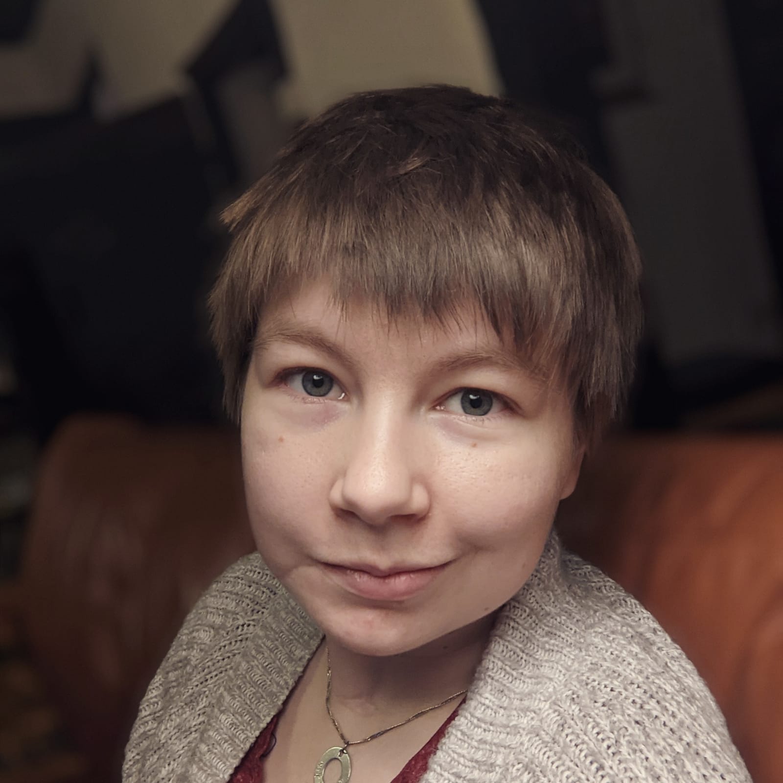 About – Max Louise Perry